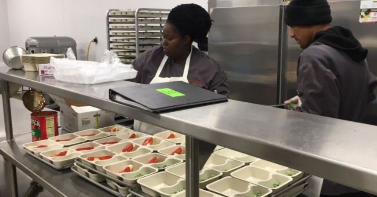 Foodlink: Improving Data Trust & 17,000+ New Donors Since 2018